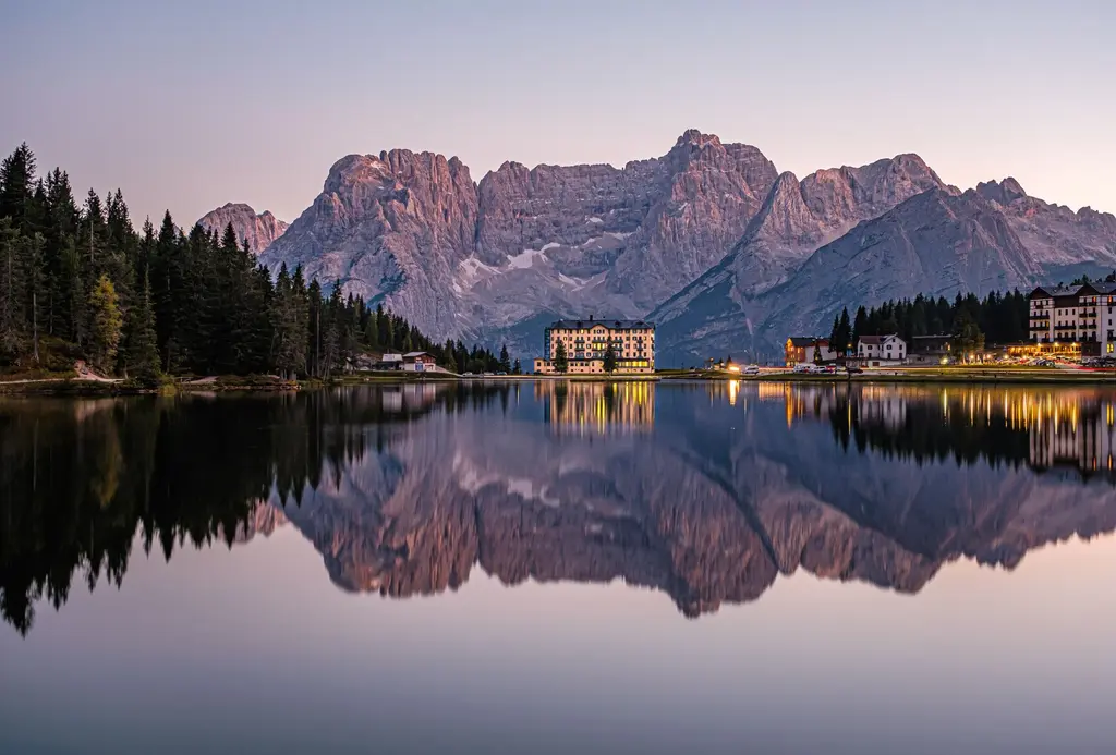 캐나다 로키 4박 5일 | 4박 5일 | $790.00 - JC여행사